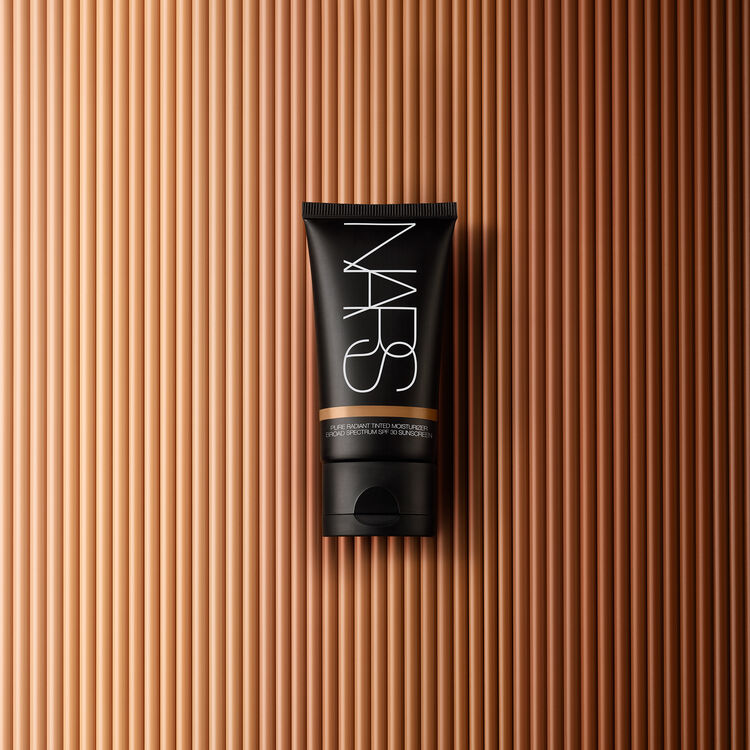 水潤透亮有色面霜 TERRE-NEUVE | NARS Cosmetics